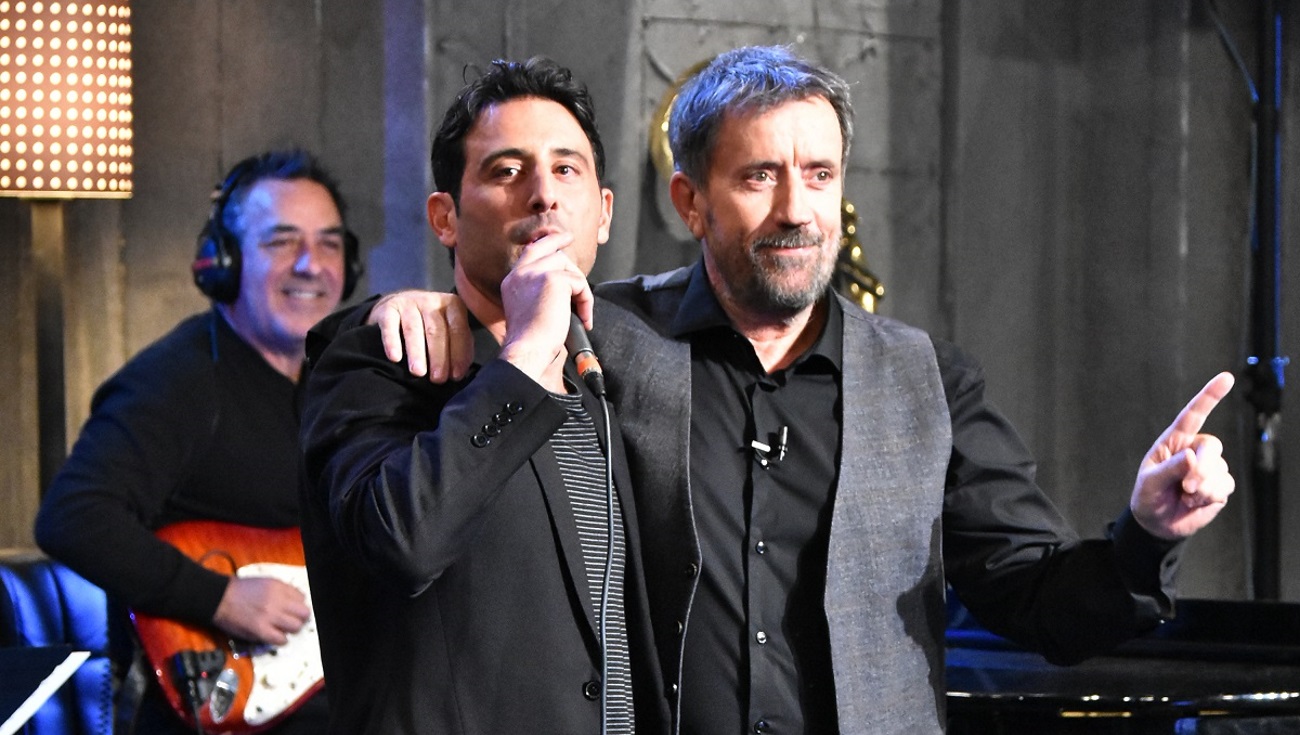 "Στην υγειά μας ρε παιδιά" με ένα γνήσιο λαϊκό γλέντι