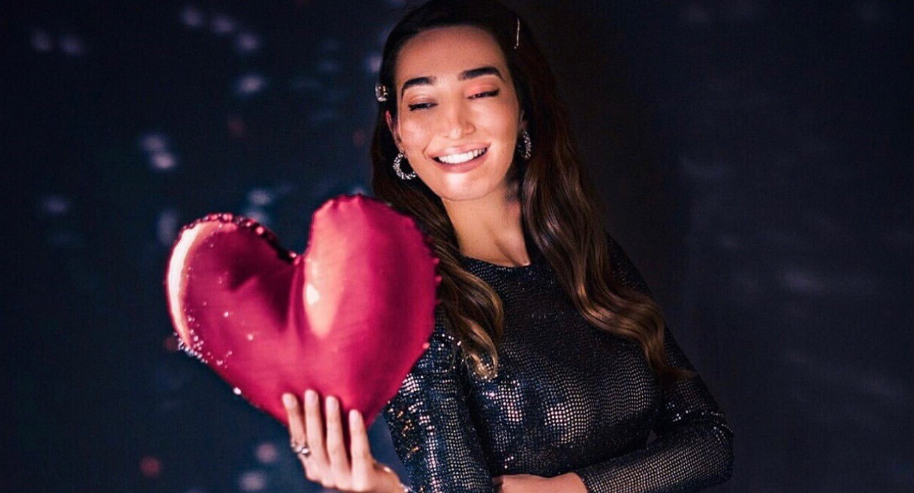 Έλενα Θωμοπούλου: Μια Ελληνίδα "επαναστάτρια" στο Netflix - Zappit