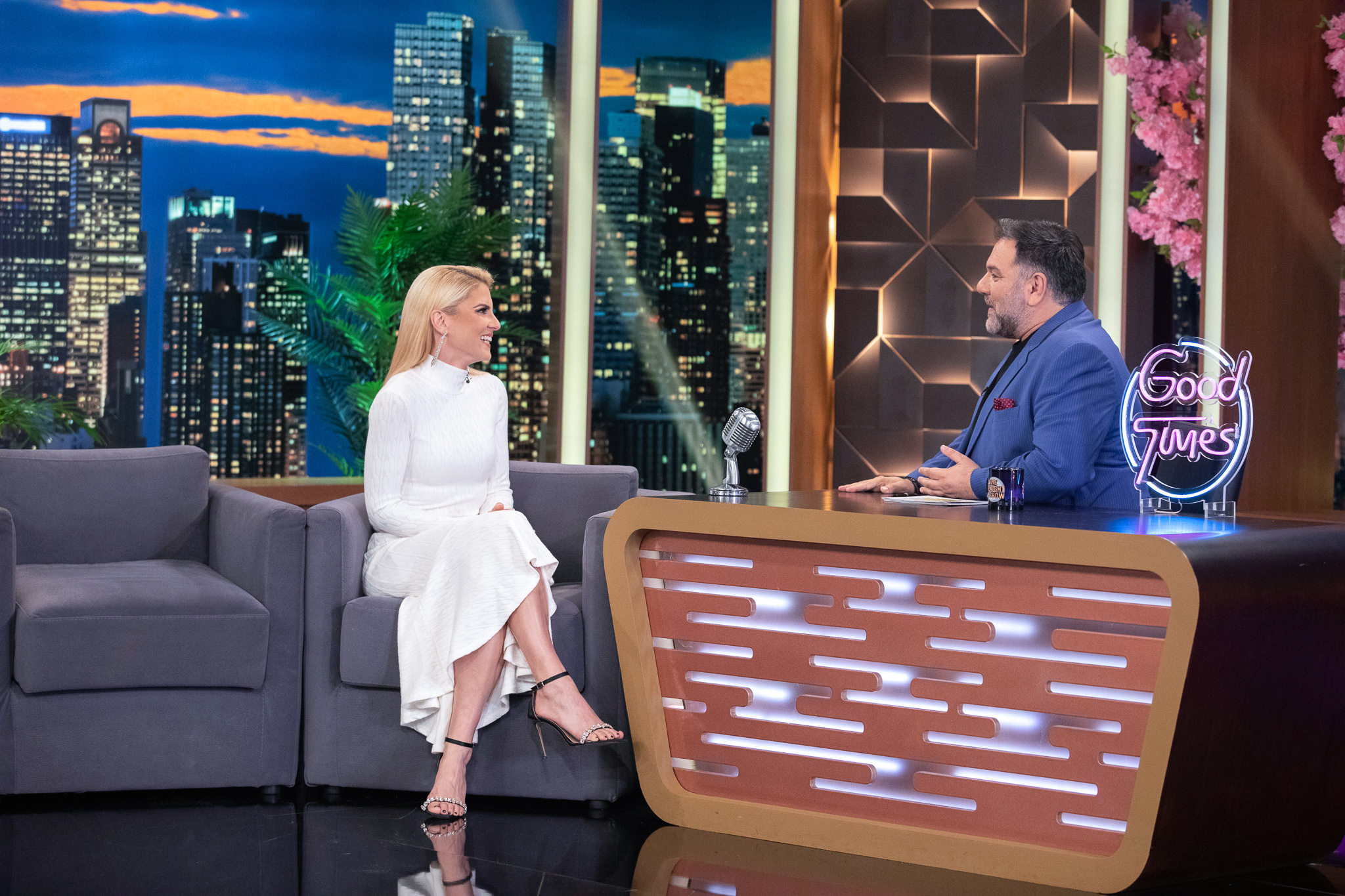 The 2Night Show: Οι αποψινοί καλεσμένοι του Γρηγόρη Αρναούτογλου - Zappit