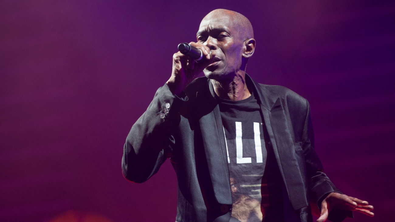 Maxi Jazz: Πέθανε ο τραγουδιστής των Faithless | Zappit