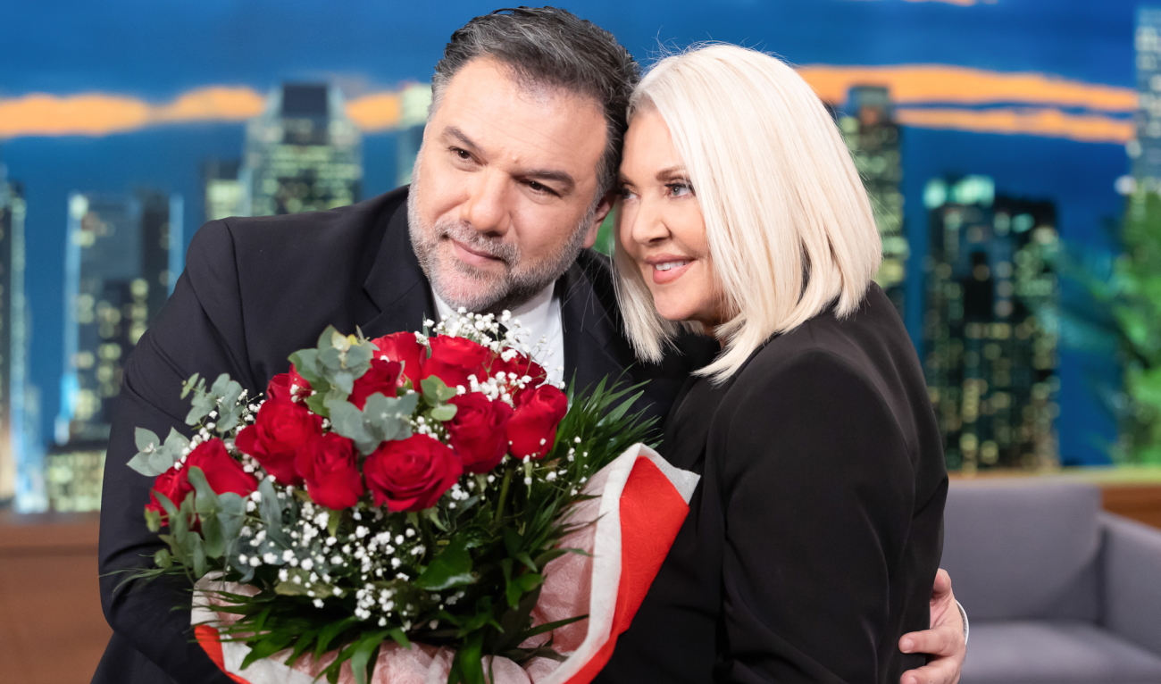 The 2Night Show: Ρούλα Κορομηλά και Άννα Βαγενά μιλούν στον Γρηγόρη ...