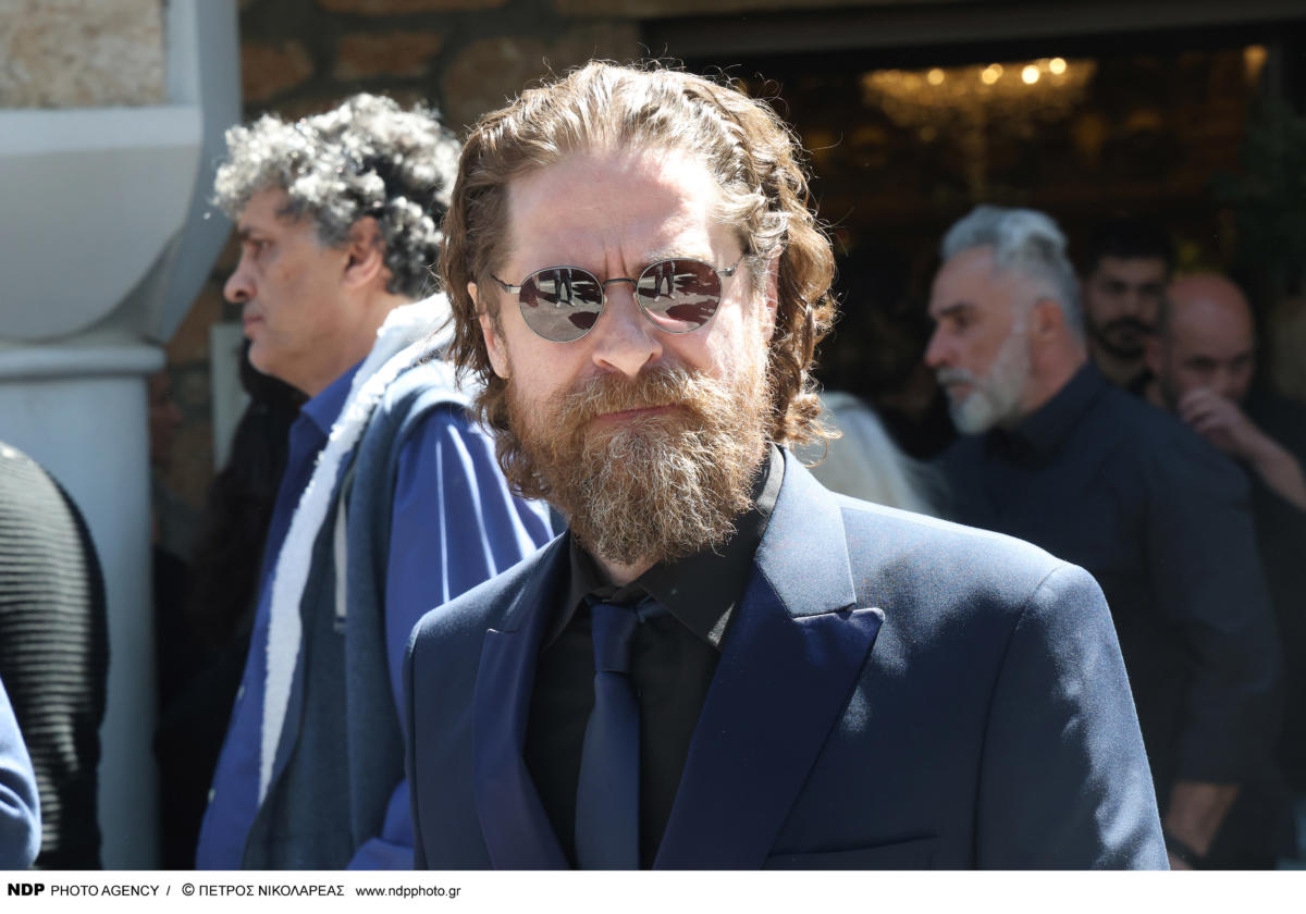 Δημήτρης Λάλος - Μαριλίτα Λαμπροπούλου: Μαζί στην κηδεία του Γιώργου ...