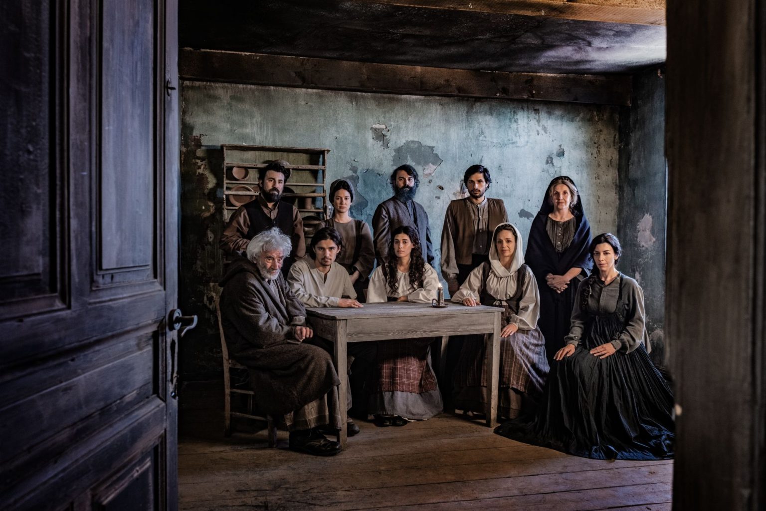 Οι Αθώοι: Πότε κάνει πρεμιέρα η υπερπαραγωγή του Mega; - Zappit