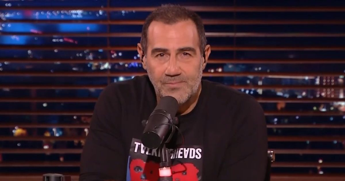 Το «Βινύλιο» επιστρέφει με τα χειρότερα της δεκαετίας του ‘80