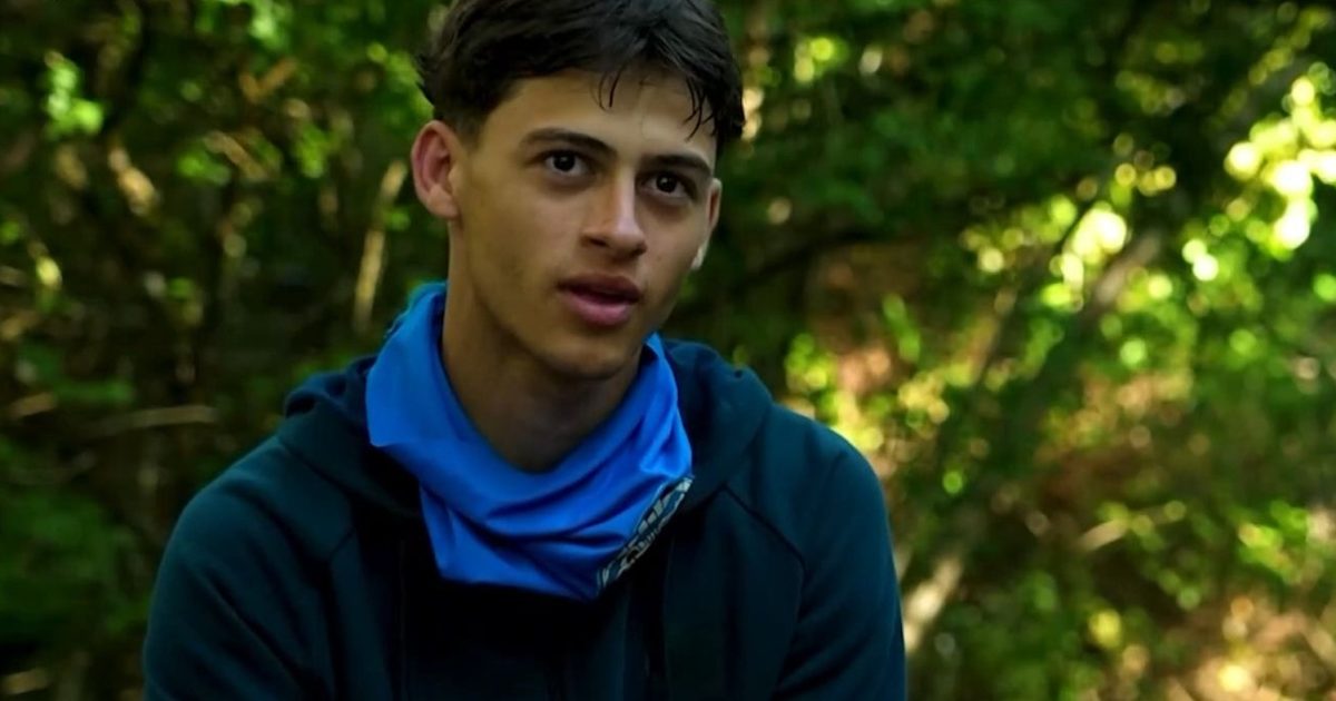 Survivor σταύρος φλώρος κατά Gio Kay δεν μπορώ να τον πάρω σοβαρά